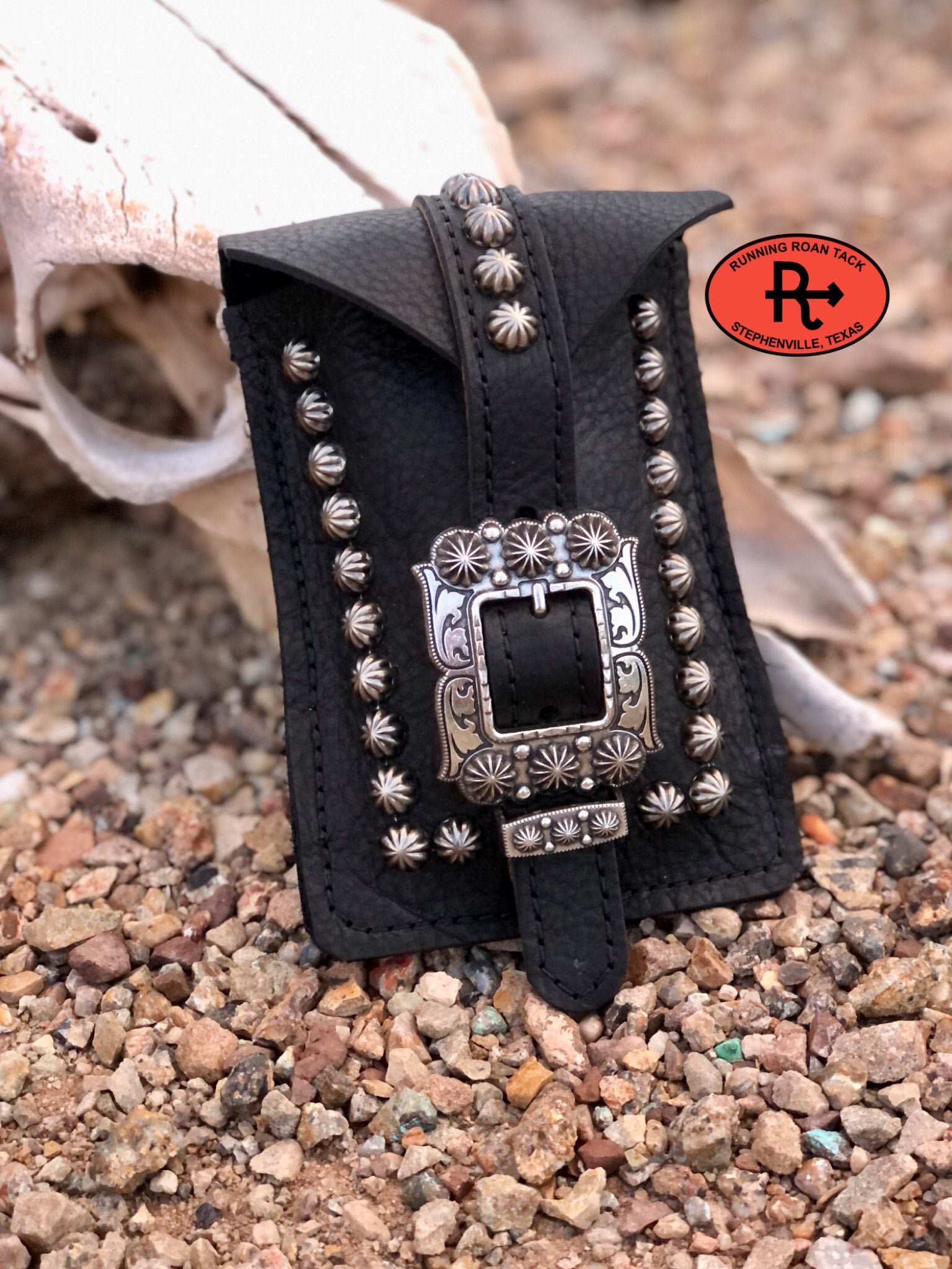 Handmade custom tack for barrel racing, roping, rodeo. Made in ...